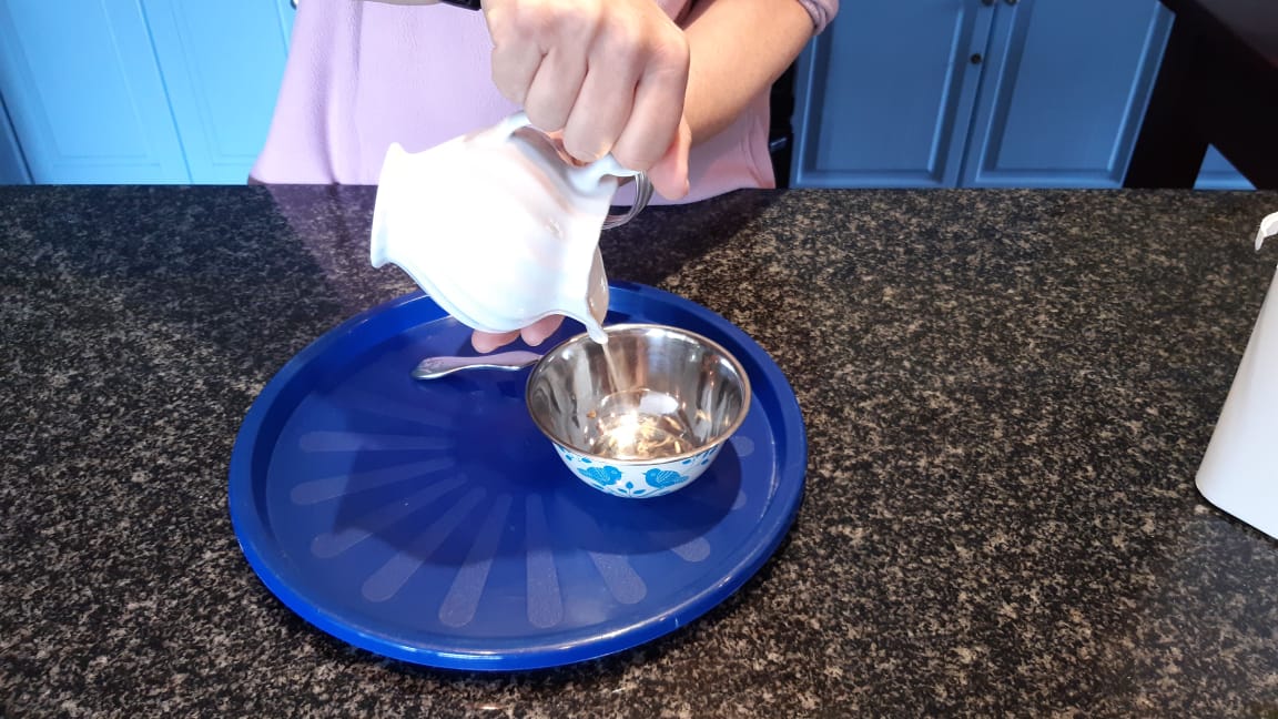 Teach your child to pour and spoon for themselves - Childrens House ...