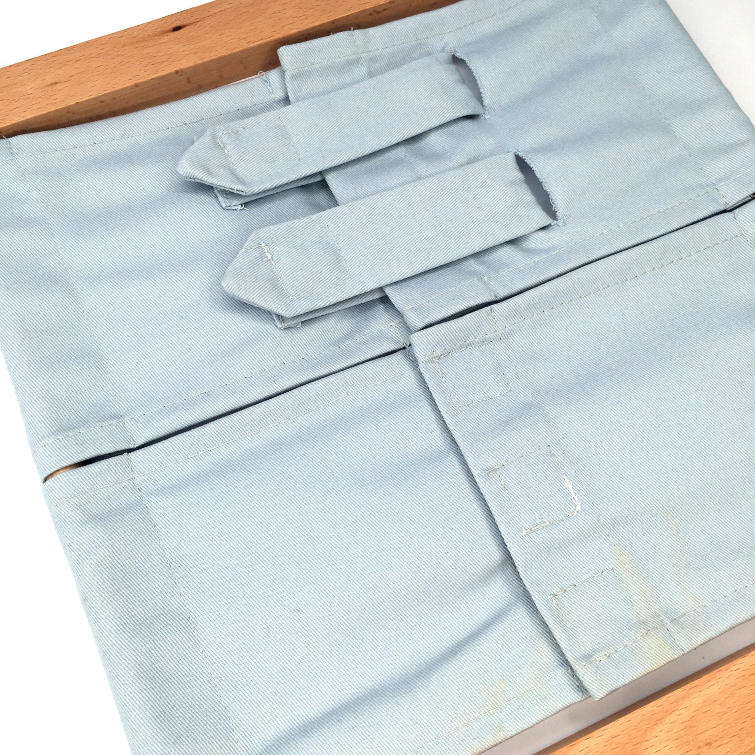 Velcro Dressing Frame - Childrens House teach the child to dress themself